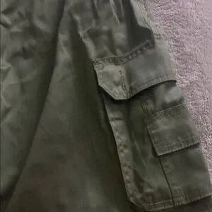 jeanetix | Shorts | Olive Green Cargo Shorts | Poshmark
